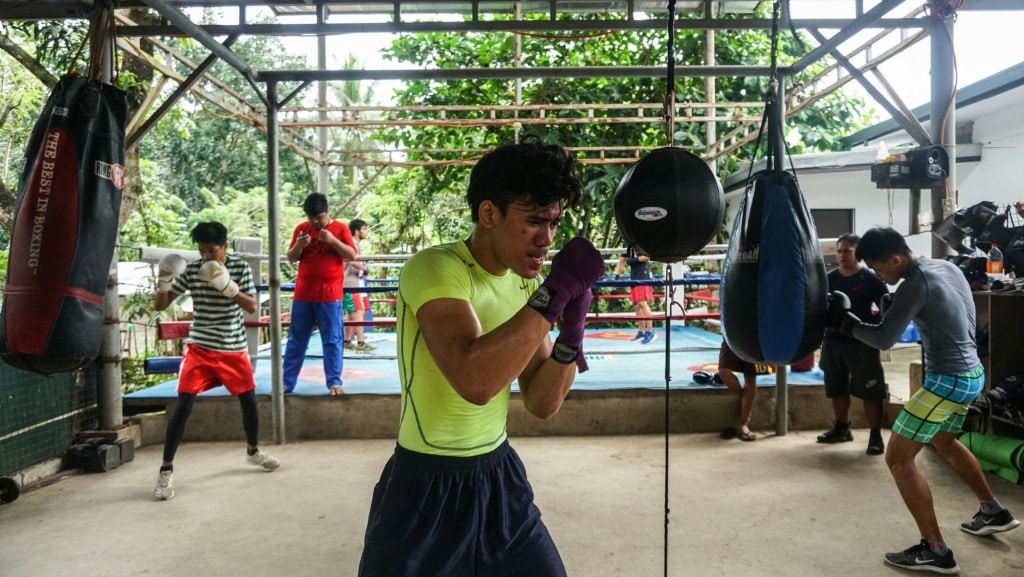 The Hunt for Manny Pacquiao 2.0 in the Boxing Obsessed Philippines ...